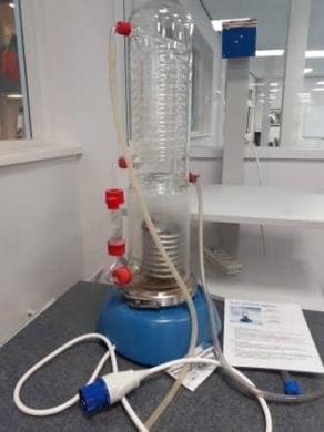 Distillation device Schott model D82100 | QuestPair
