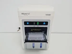 Thermo Invitrogen Attune NxT Autosampler Lab | QP