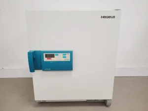 Heraeus Function Line B12 Laboratory Incubator | QP