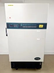 New Brunswick Scientific ULT Freezer Model U725 | QP