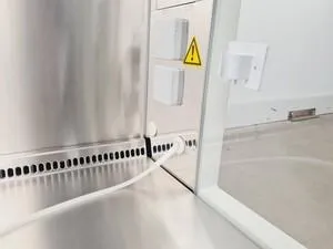 QP - Thermo Fisher Safe 2020 1.8 Class 2 Biological Safety Cabinet Lab