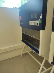 QP - Clean Air EF/A4 Biological Safety Cabinet