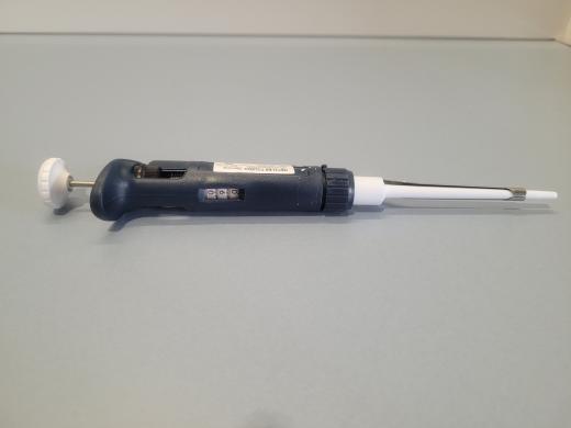 QP - Gilson Pipetman P100 Laboratory Pipette - Quantity 3